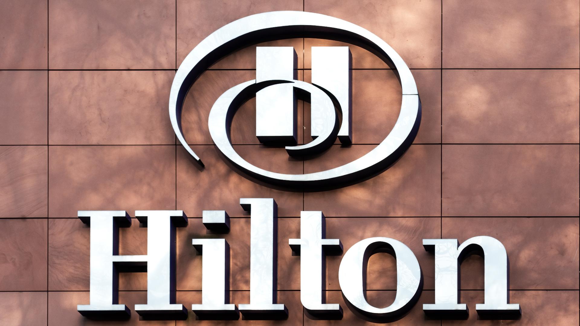 Hilton cuts ties with Minnesota hotel after ICE reservation controversy ...