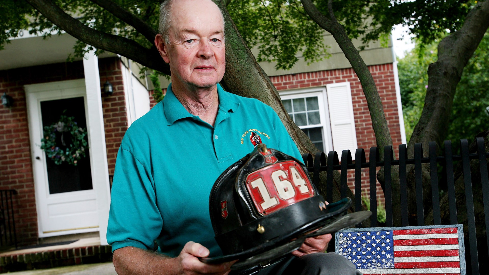 Bob Beckwith, retired firefighter in famous image with Bush, dies ...
