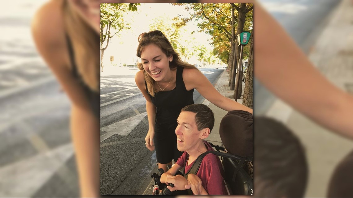 'Squirmy and Grubs' YouTubers Shane Burcaw and Hannah Aylward announce ...