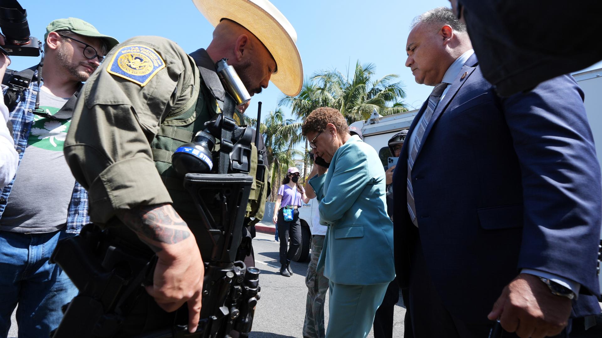 MacArthur Park raid in LA: Military-style operation raises questions ...
