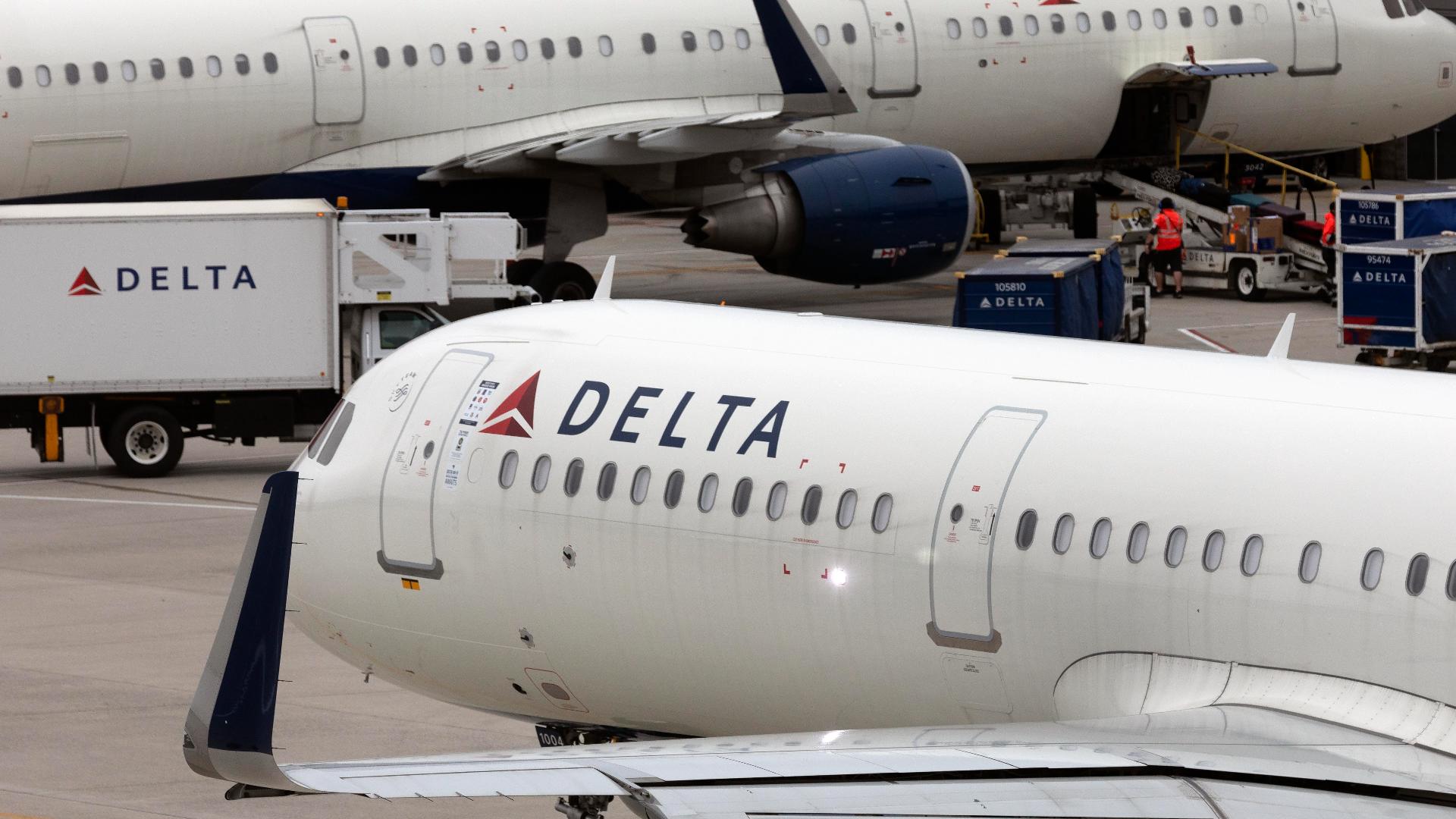 FAA investigates incident that forced a Delta flight to abort landing ...