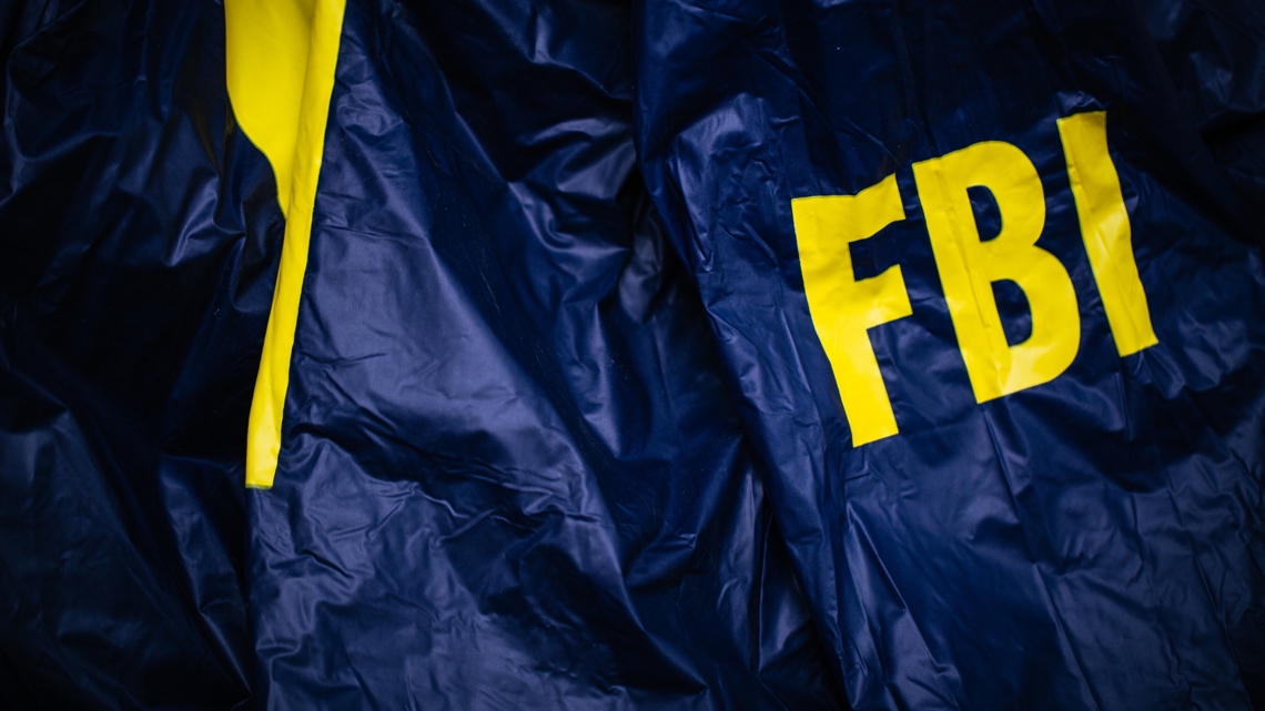 FBI: Suspect at large after 'acid attack' in Savannah's Forsyth Park ...