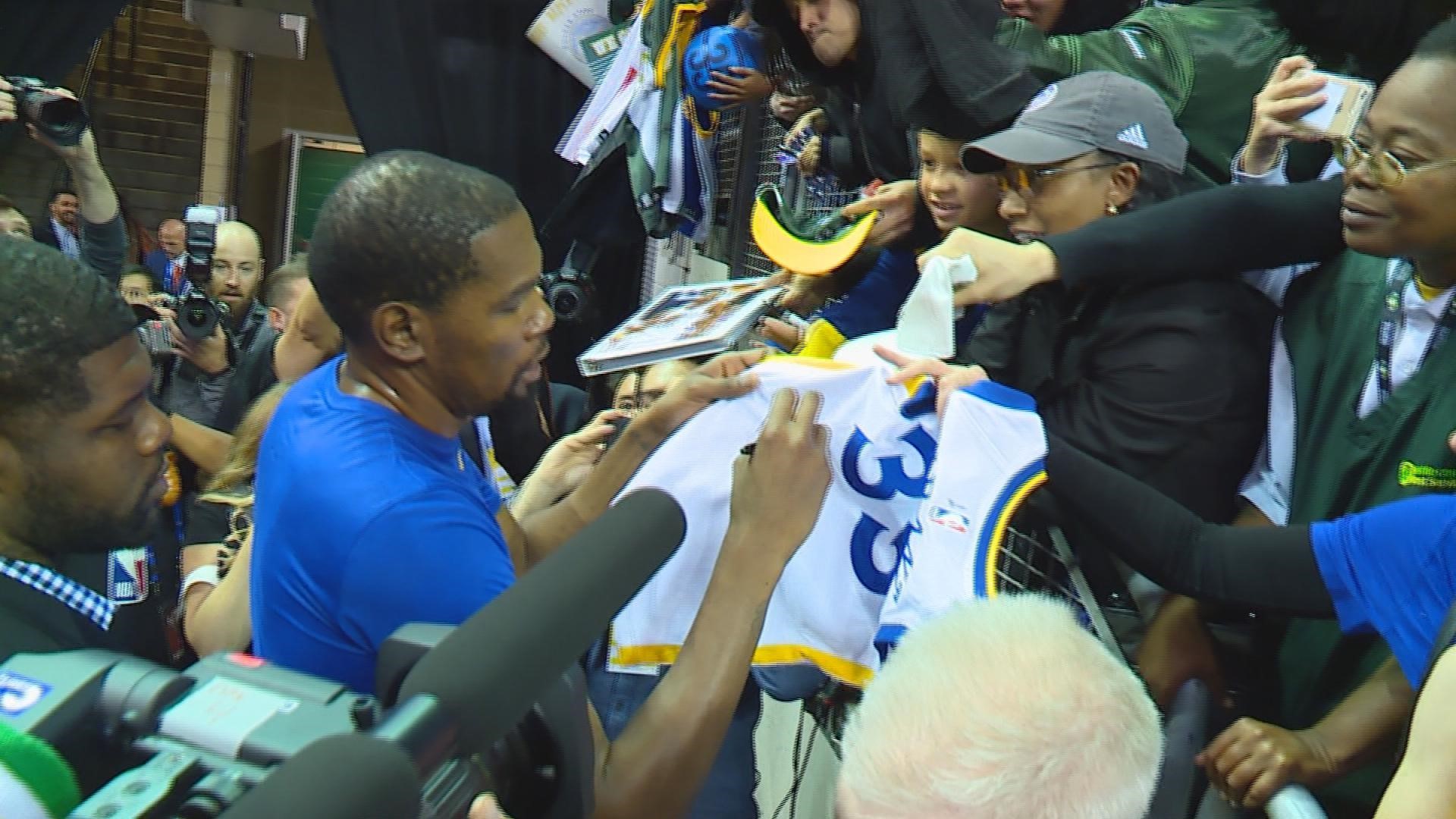 NBA delivers supersonic goodbye to Seattle's KeyArena | firstcoastnews.com