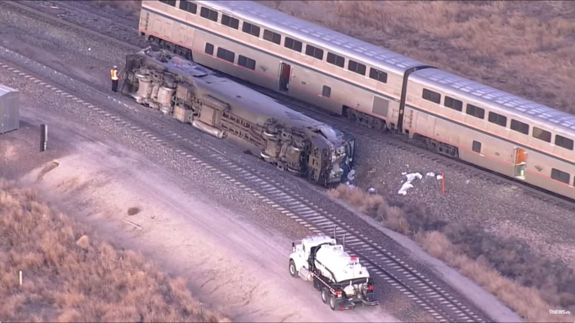Amtrak California Zephyr train derails northeast of Denver ...
