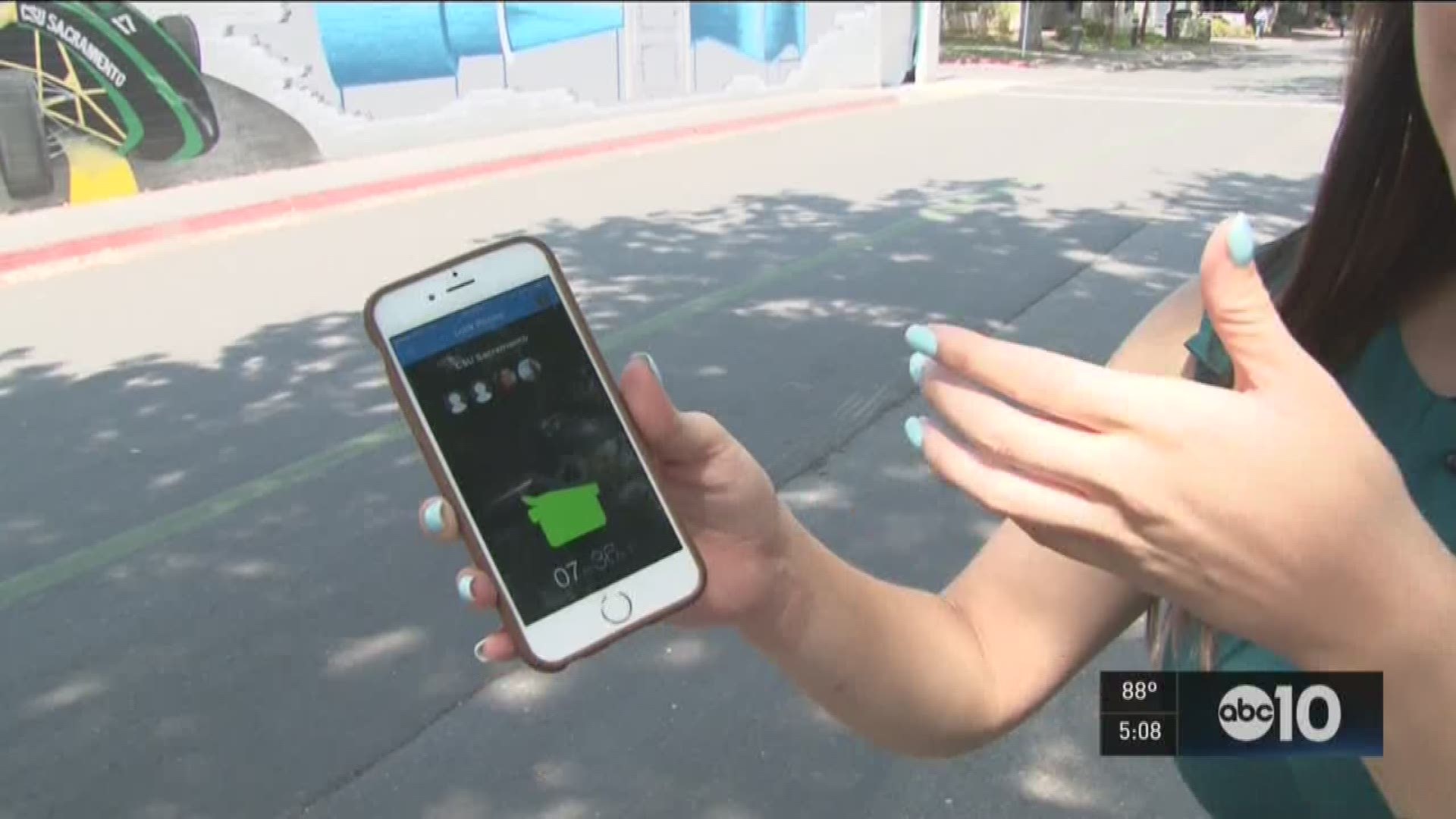 Staying off your phone can earn you freebies | firstcoastnews.com