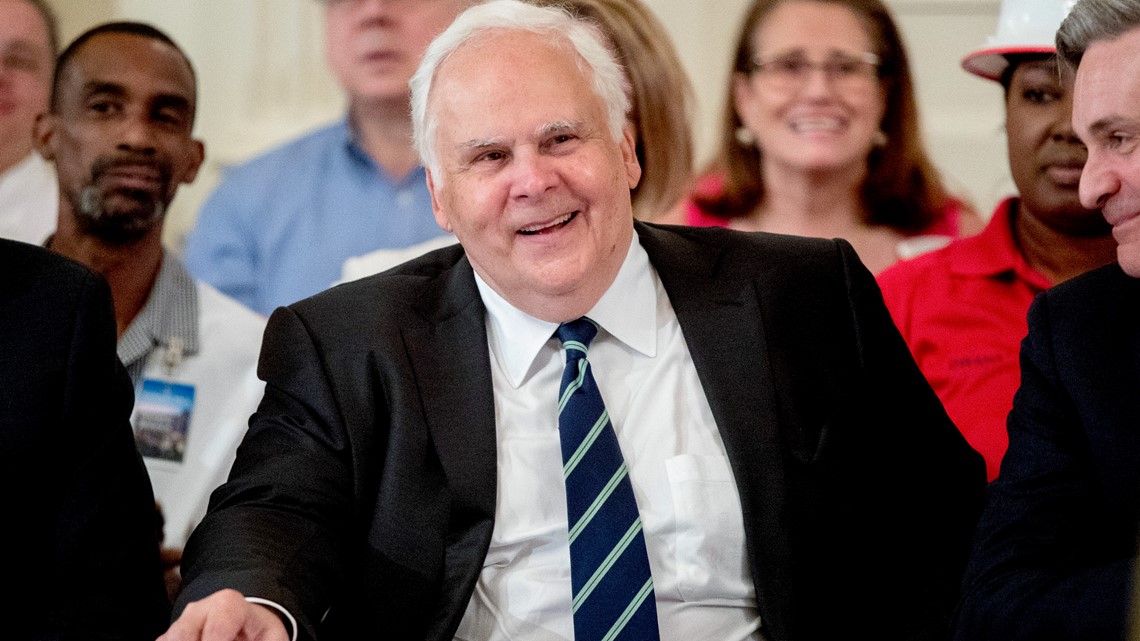 FedEx Founder Fred Smith dead at 80, local leaders react ...