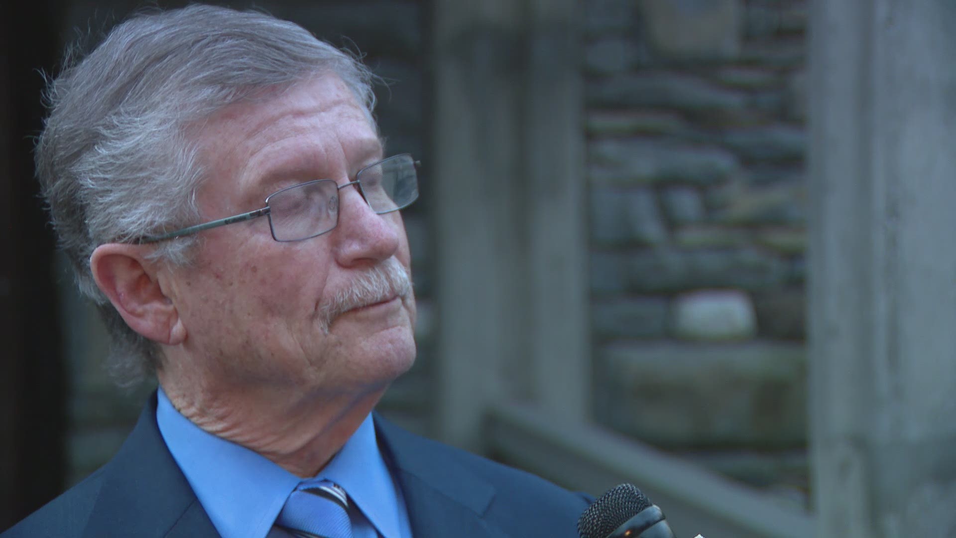 Rev. Billy Graham to be buried with Bible in casket built by inmates ...