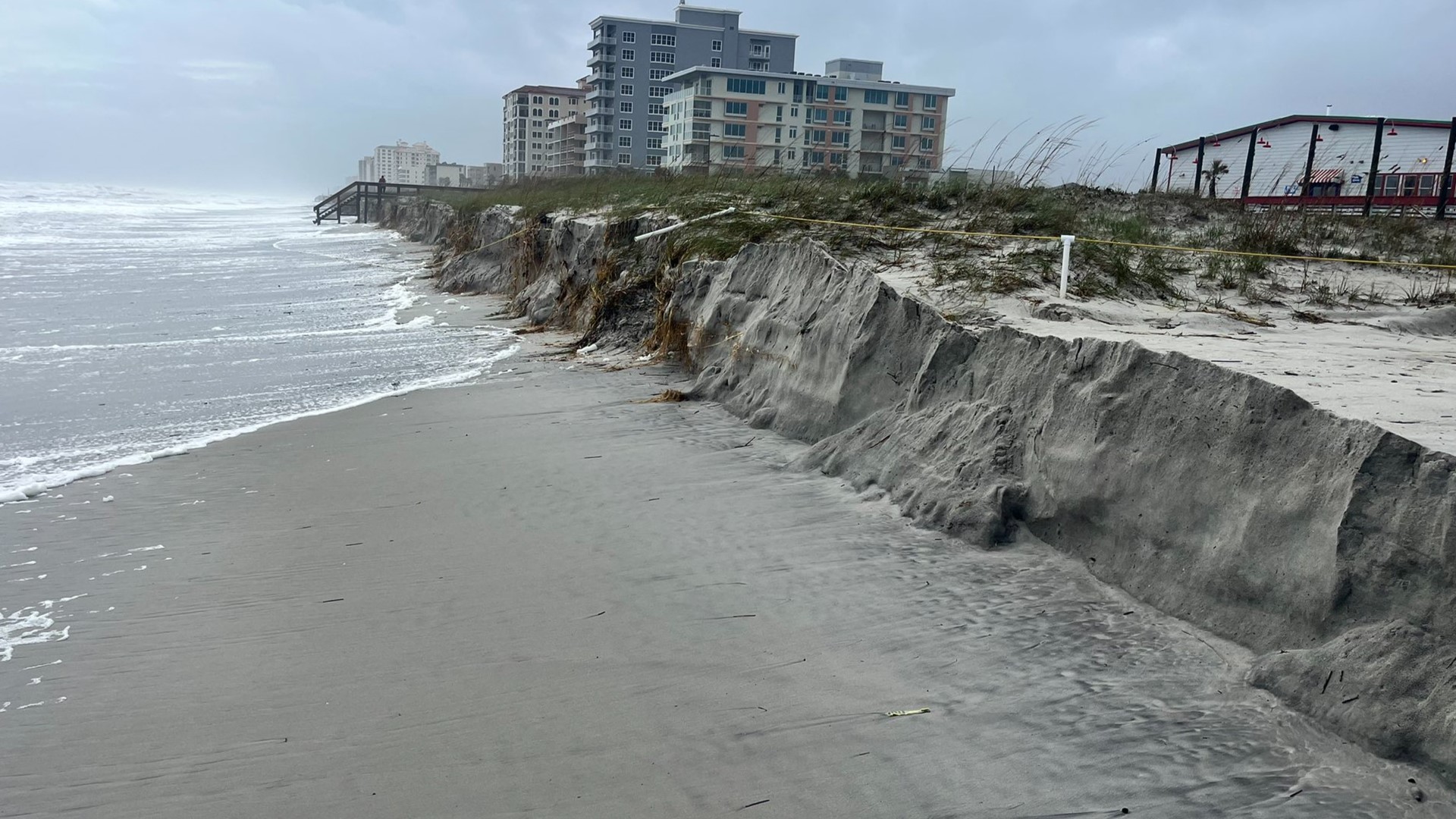 What Happens When You Eat One of the World's Hottest Peppers ...