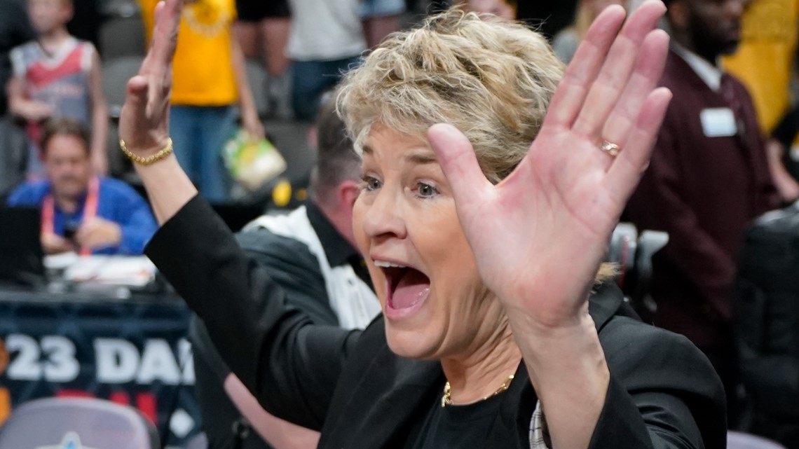 Iowa women's basketball: Lisa Bluder retires from the Hawkeyes ...
