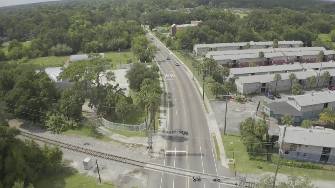 Jacksonville looks to beautify Moncrief | firstcoastnews.com