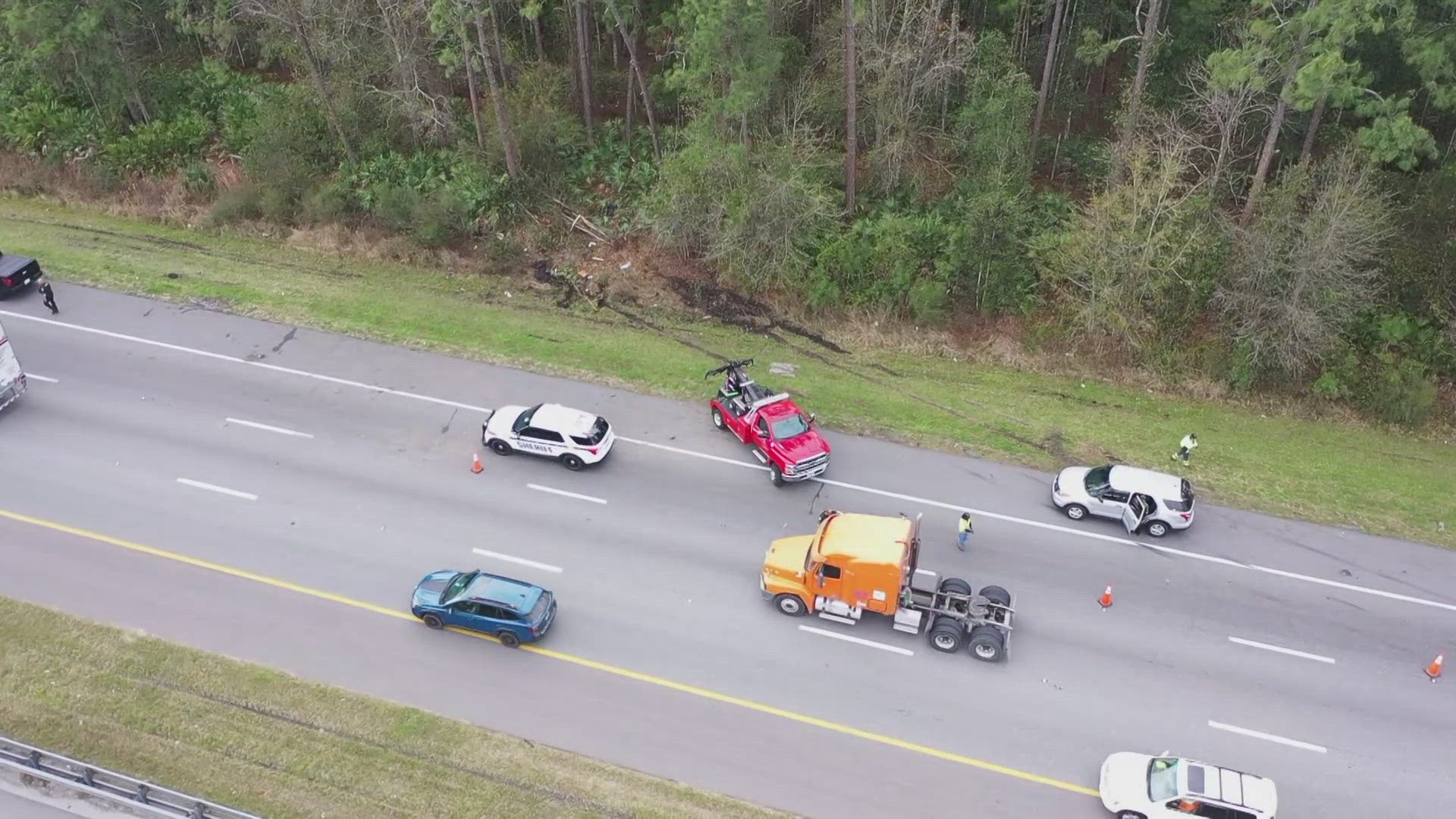 SJSO: Driver fired gunshots on I-95 South, prompts police chase ending ...