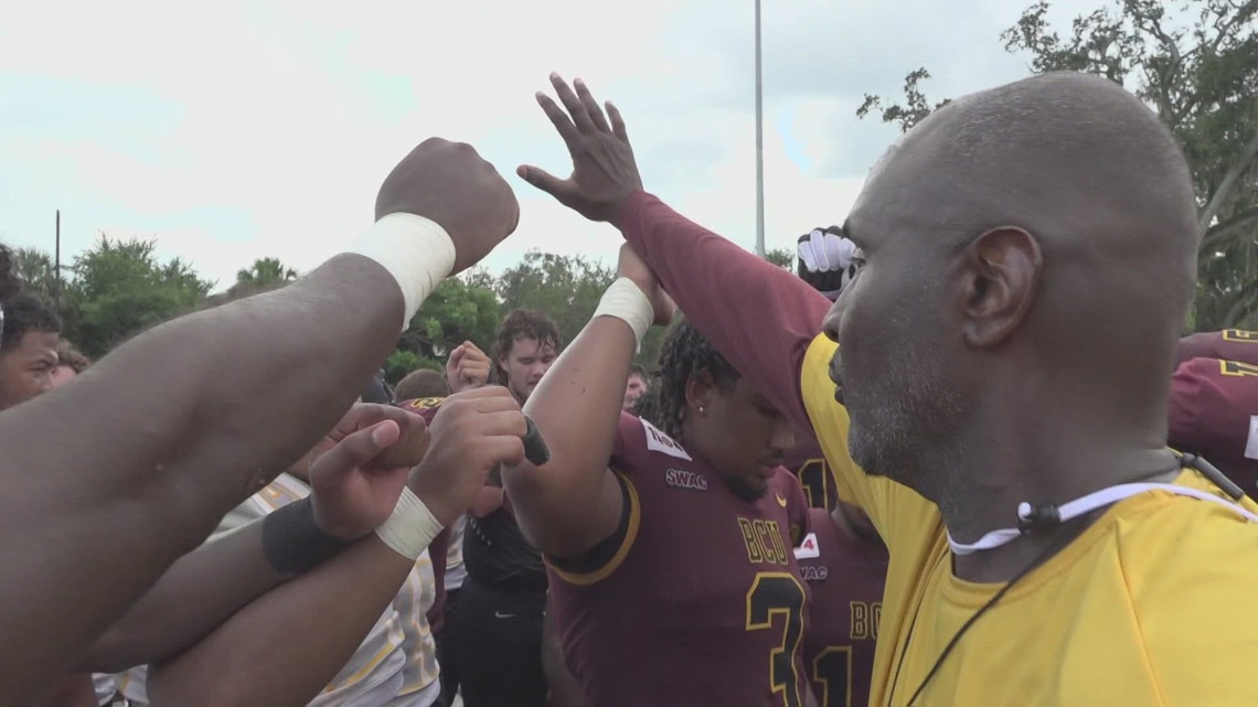 Walter Simmons III honors late father's Legacy | firstcoastnews.com