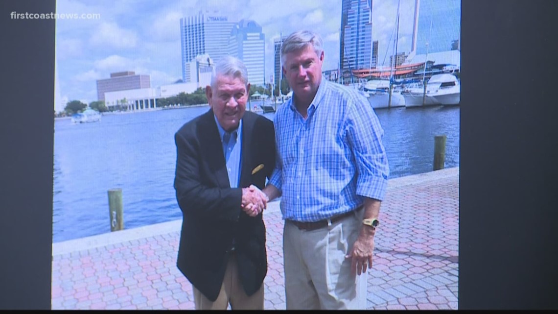 Remembering former Jacksonville Mayor Jake Godbold | firstcoastnews.com