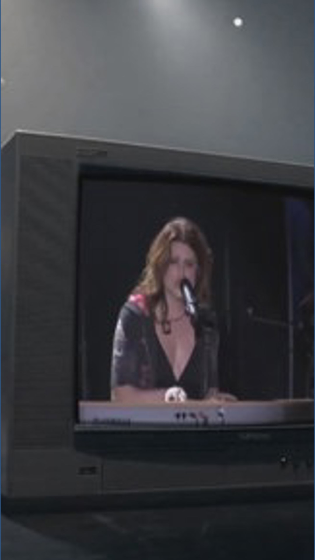 Jax Beach musician finding her voice again after Supreme Court set her ...