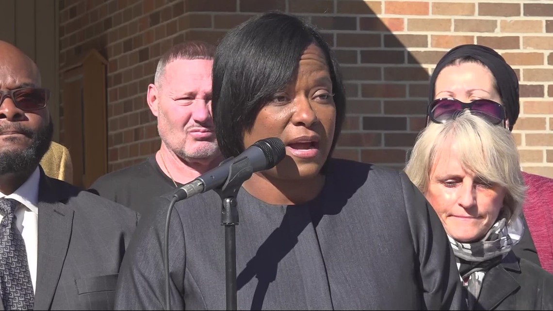 'I frankly cannot win': Lakesha Burton will not be running for JSO ...