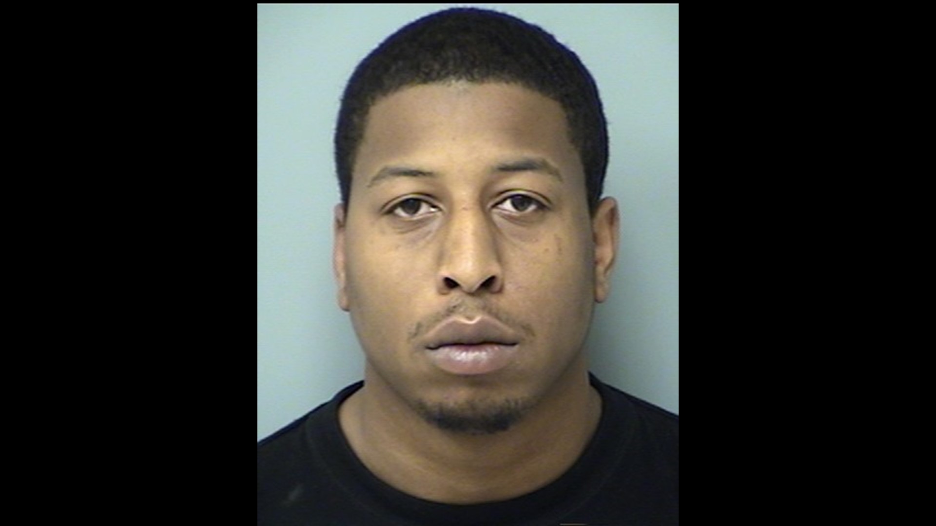Photos: Suspects accused of using fake traveler's checks ...