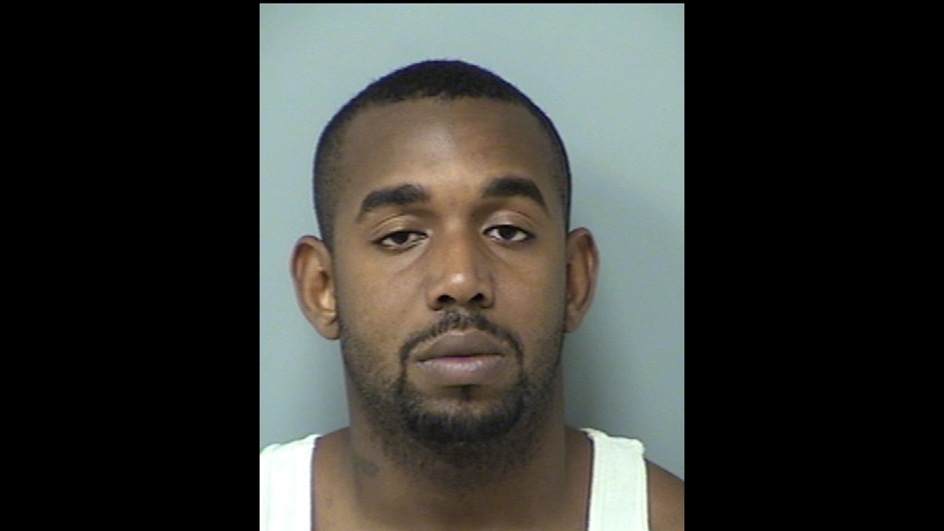 Photos: Suspects accused of using fake traveler's checks ...