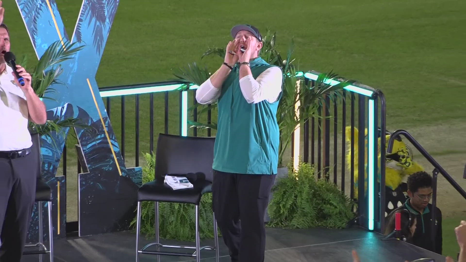 No Redemption DUUUVAL for Jaguars Head Coach Liam Coen at Fan Event ...