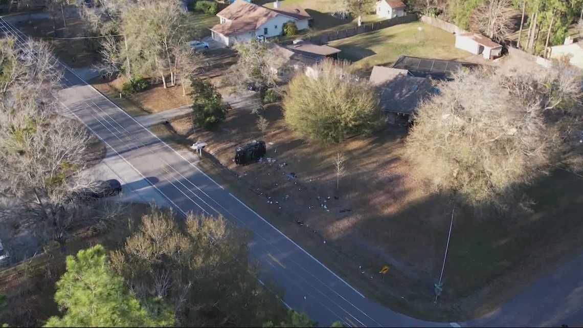 One dead, 2 others in critical after crash in North Florida ...