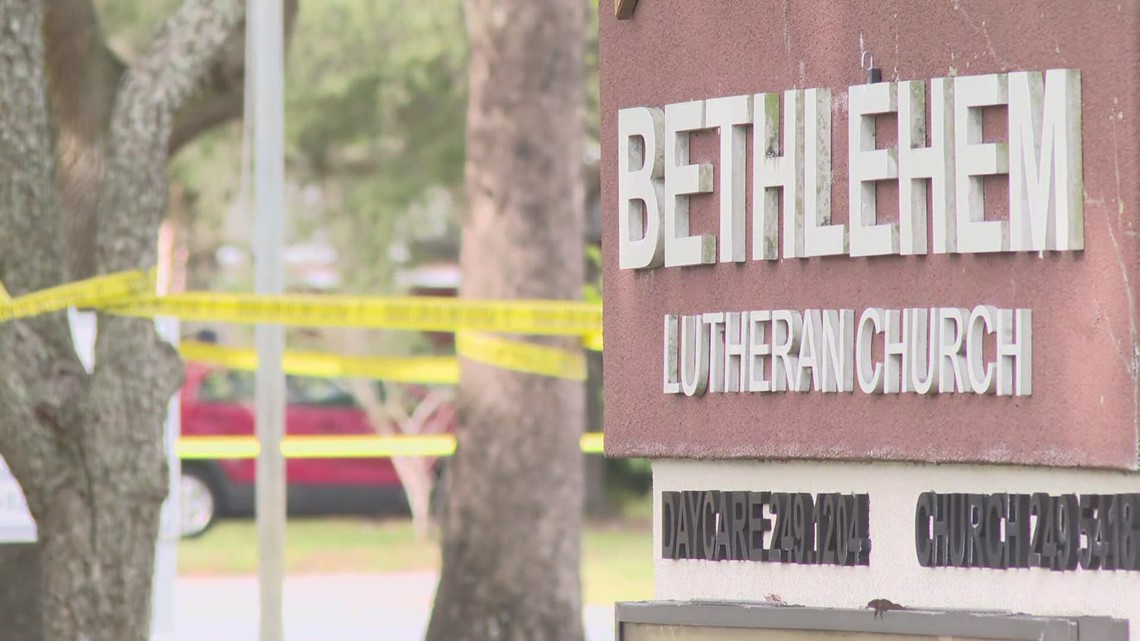Toddler found dead outside Jacksonville Beach church, police say ...