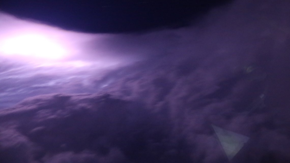 Hurricane Hunters capture breathtaking photos from the eye of Dorian ...