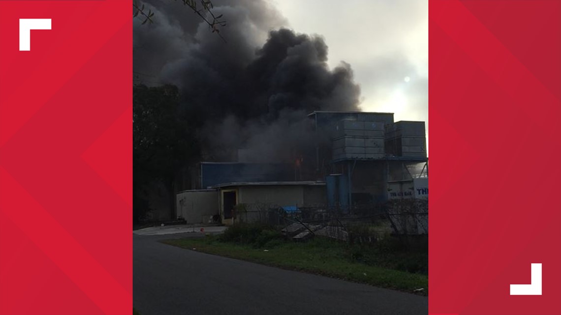 VIDEO: Fire breaks out at Reddy Ice Plant on Westside | firstcoastnews.com
