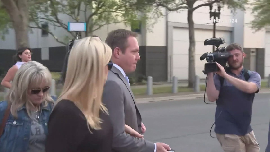 Ex-JEA CEO turns himself in, begins prison term for attempting to ...