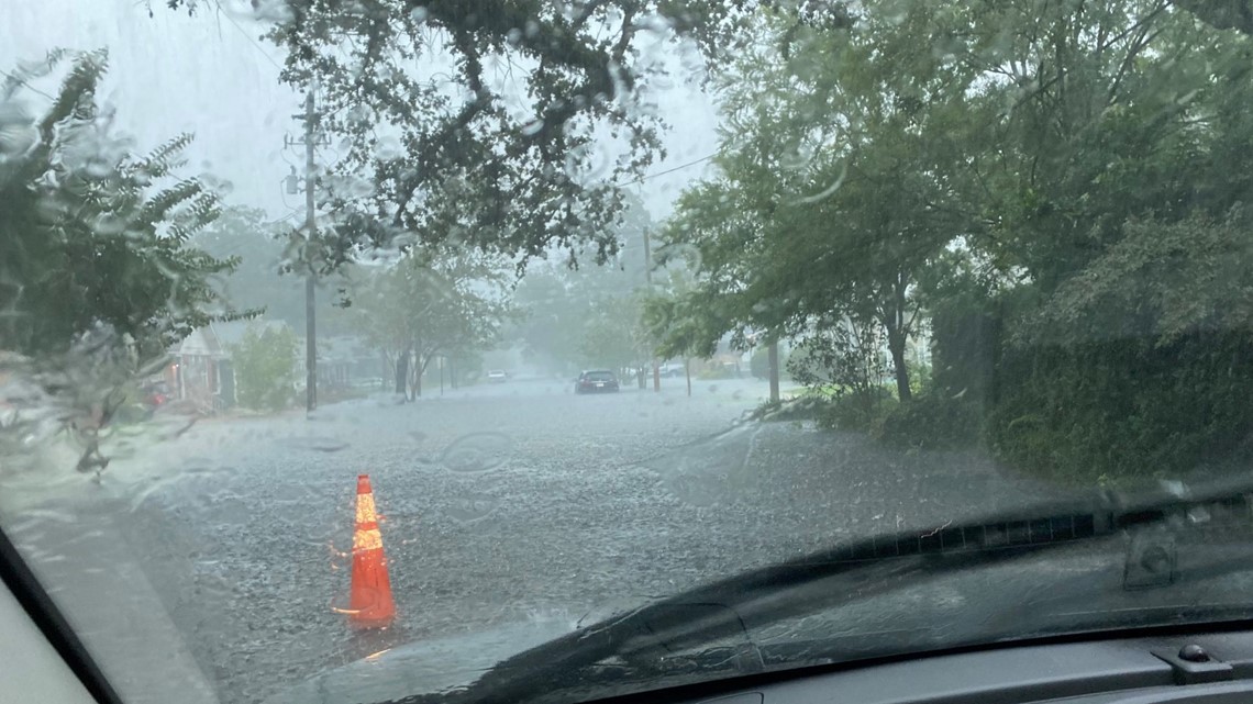 People in Riverside seeking help after weekend flooding ...