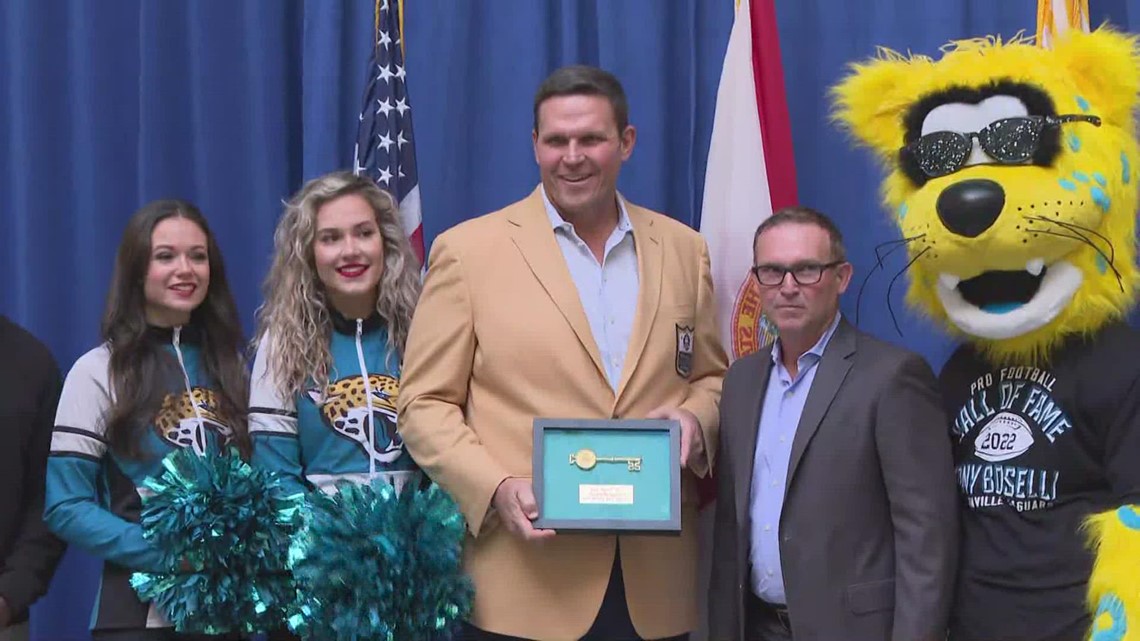 Mayor Lenny Curry honors former Jacksonville Jaguar Tony Boselli with ...