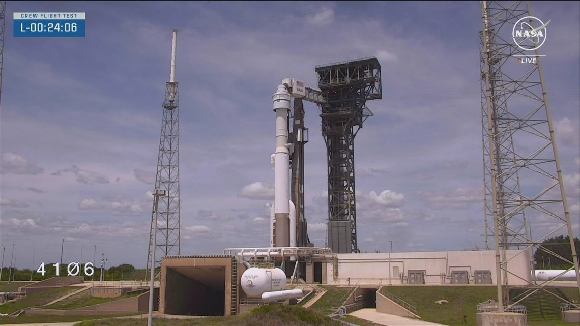 Boeing's first astronaut flight halted at the last minute ...