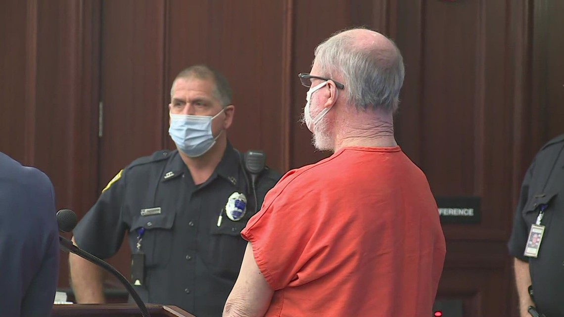 Former Florida homicide detective pleads guilty to 1999 murder ...