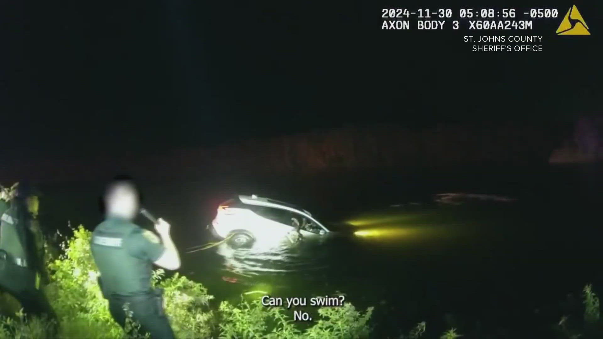 "There's water coming in the car!" Florida deputy rescues teens in ...