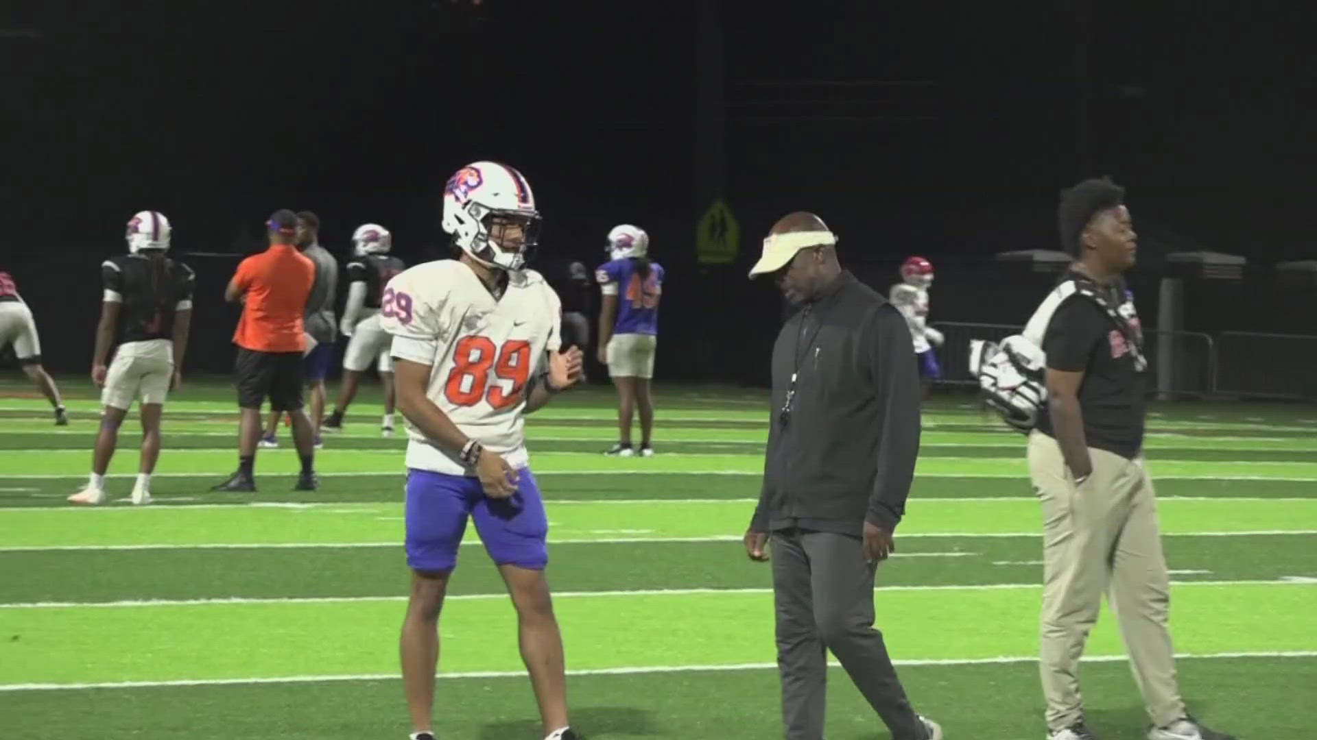 Edward Waters Tigers off to a historic 3-0 start to football season ...