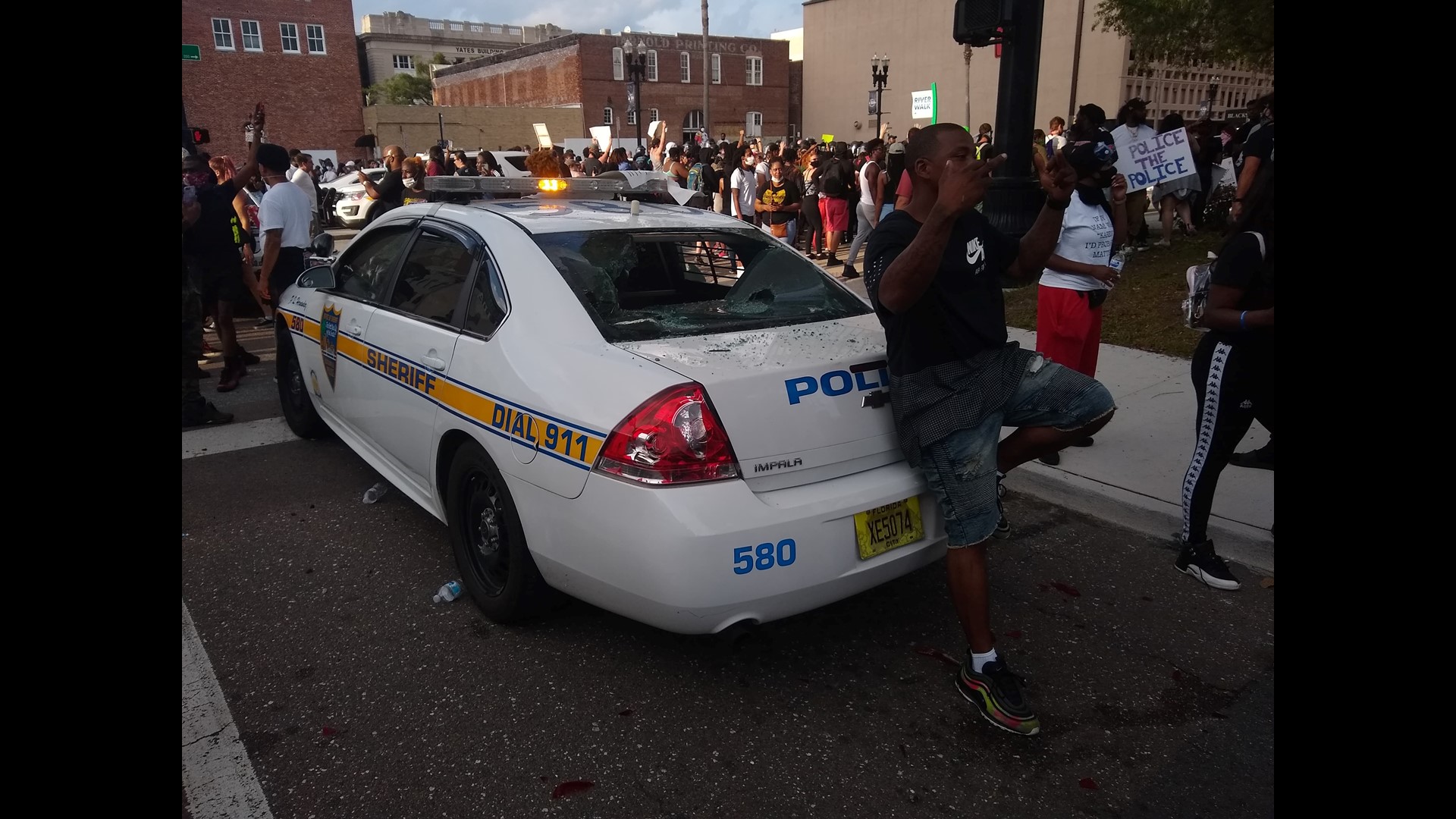 Many arrested in protest in Jacksonville, Florida | firstcoastnews.com