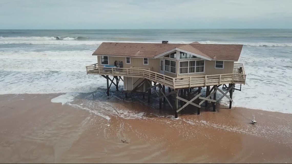 Wow! Sumer Haven homes are again surrounded by waves after Ian pounds ...