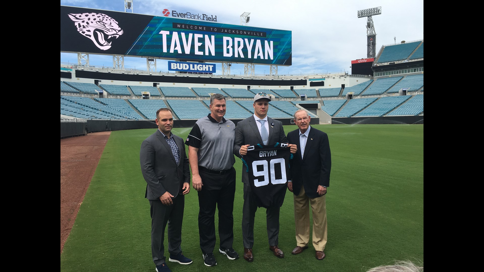 New Jaguars DT Taven Bryan had a special moment with CB Jalen Ramsey at ...