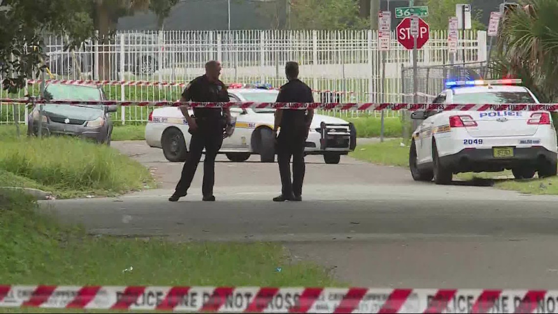 Developing: one dead in shooting on Moncrief Rd. | firstcoastnews.com