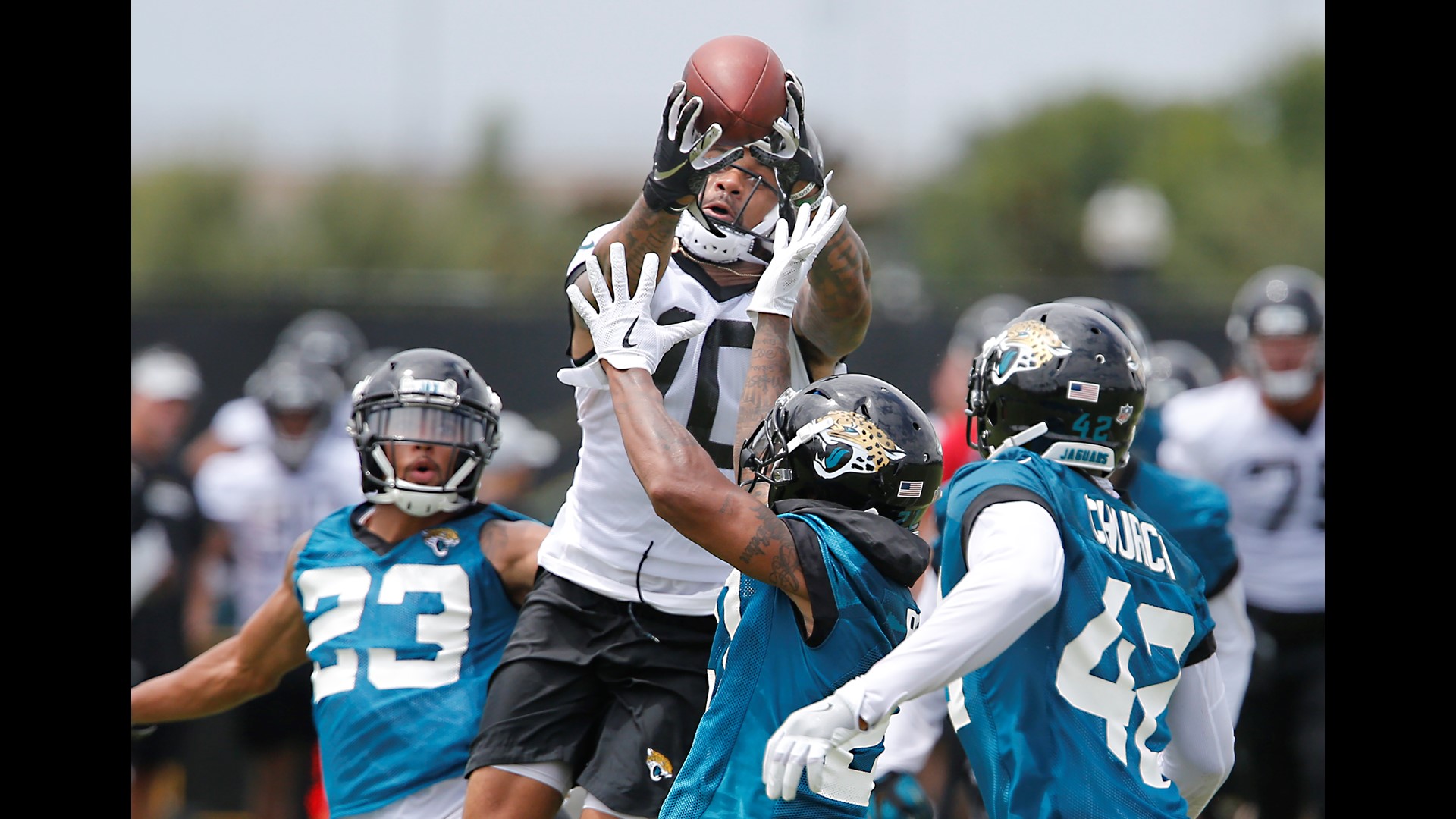 Breaking down the Jaguars' first unofficial depth chart: Surprises at ...