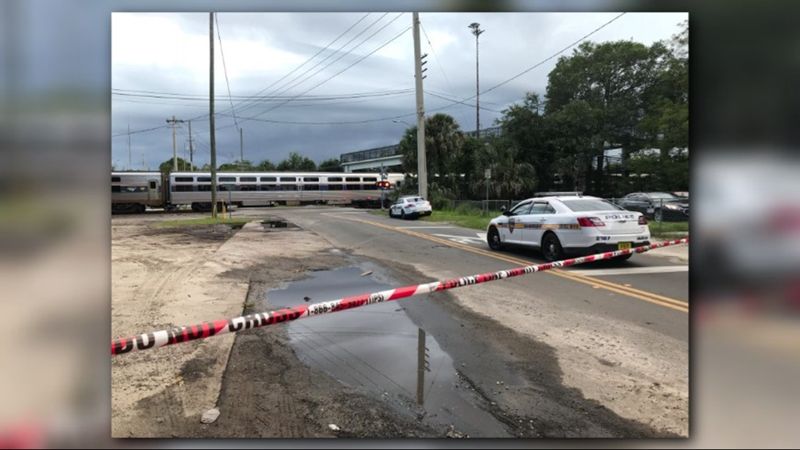 CSX employee struck by Amtrak train in Northside sustains life ...