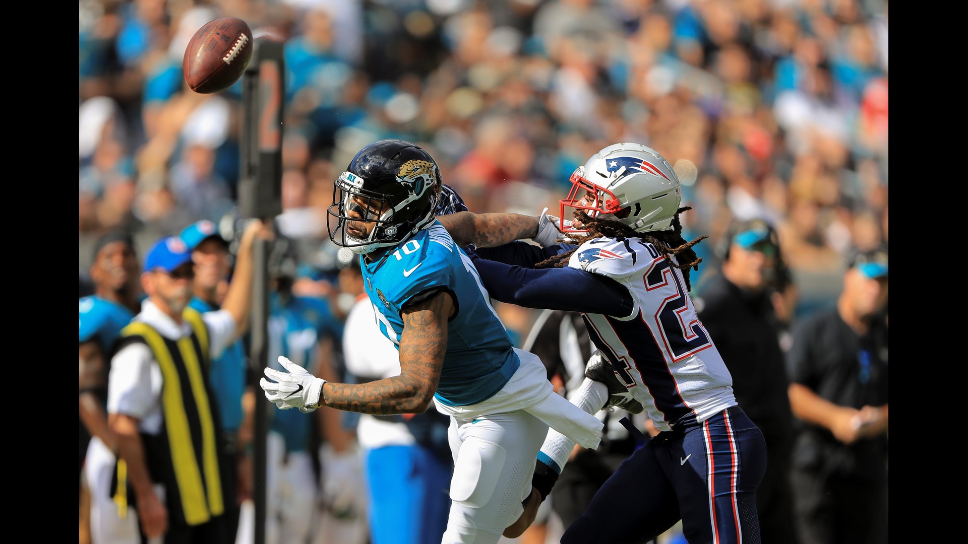 WATCH: Jaguars WR Keelan Cole makes incredible one-handed catch against ...