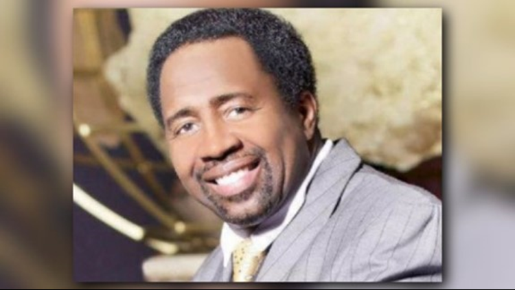 Pastor Rodney Washington's wife sues church board after being kicked ...