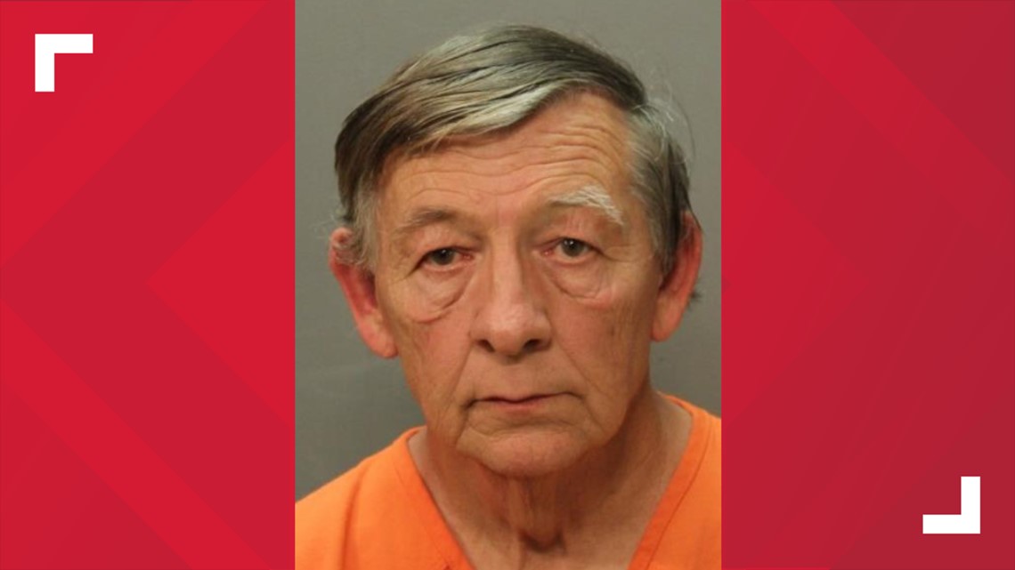 Retired Florida officer faces charges of sexual battery ...