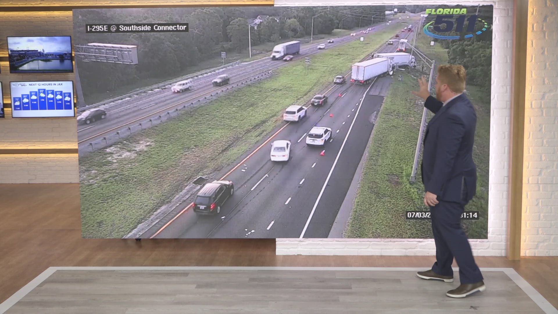Crash between 2 semi-trucks on I-295 near Monument Road causes backup ...