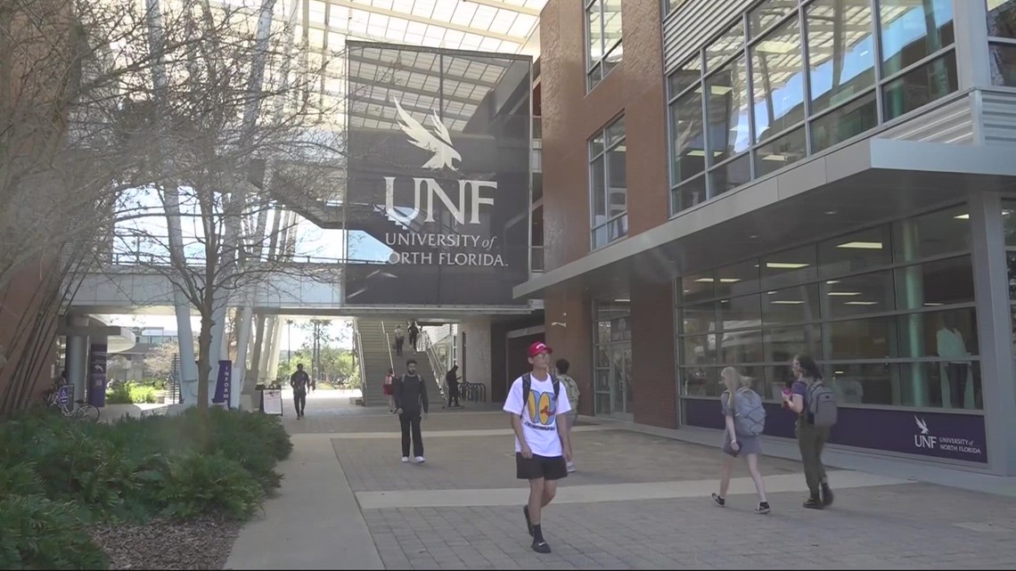University of North Florida signs deal with ICE for police training ...