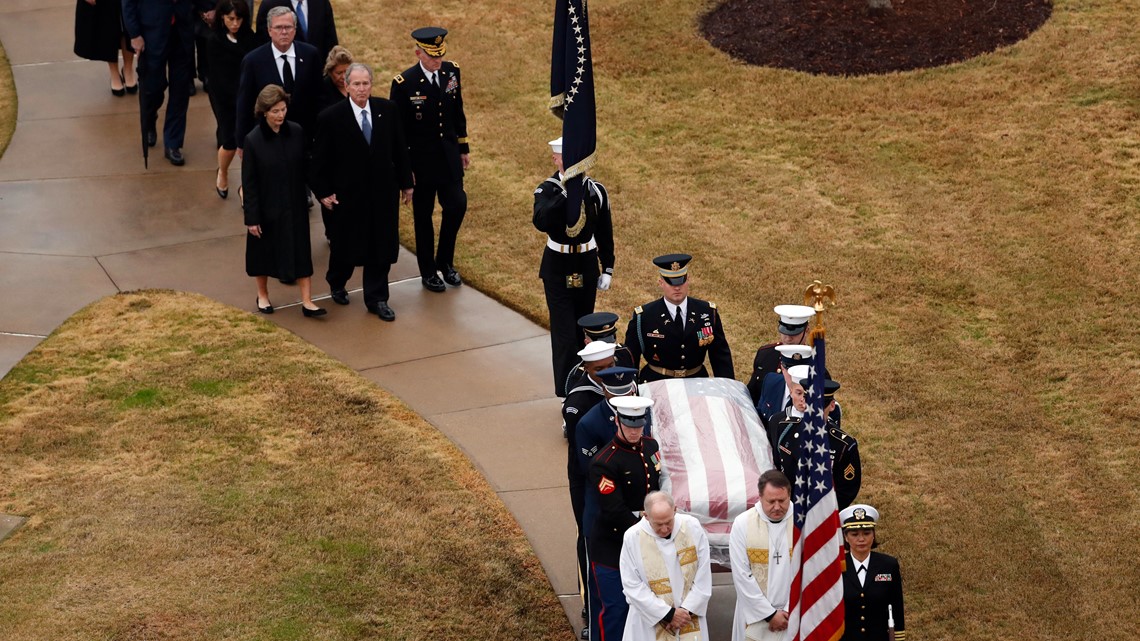 Photos: Bush 41's interment ceremony at presidential library in College ...