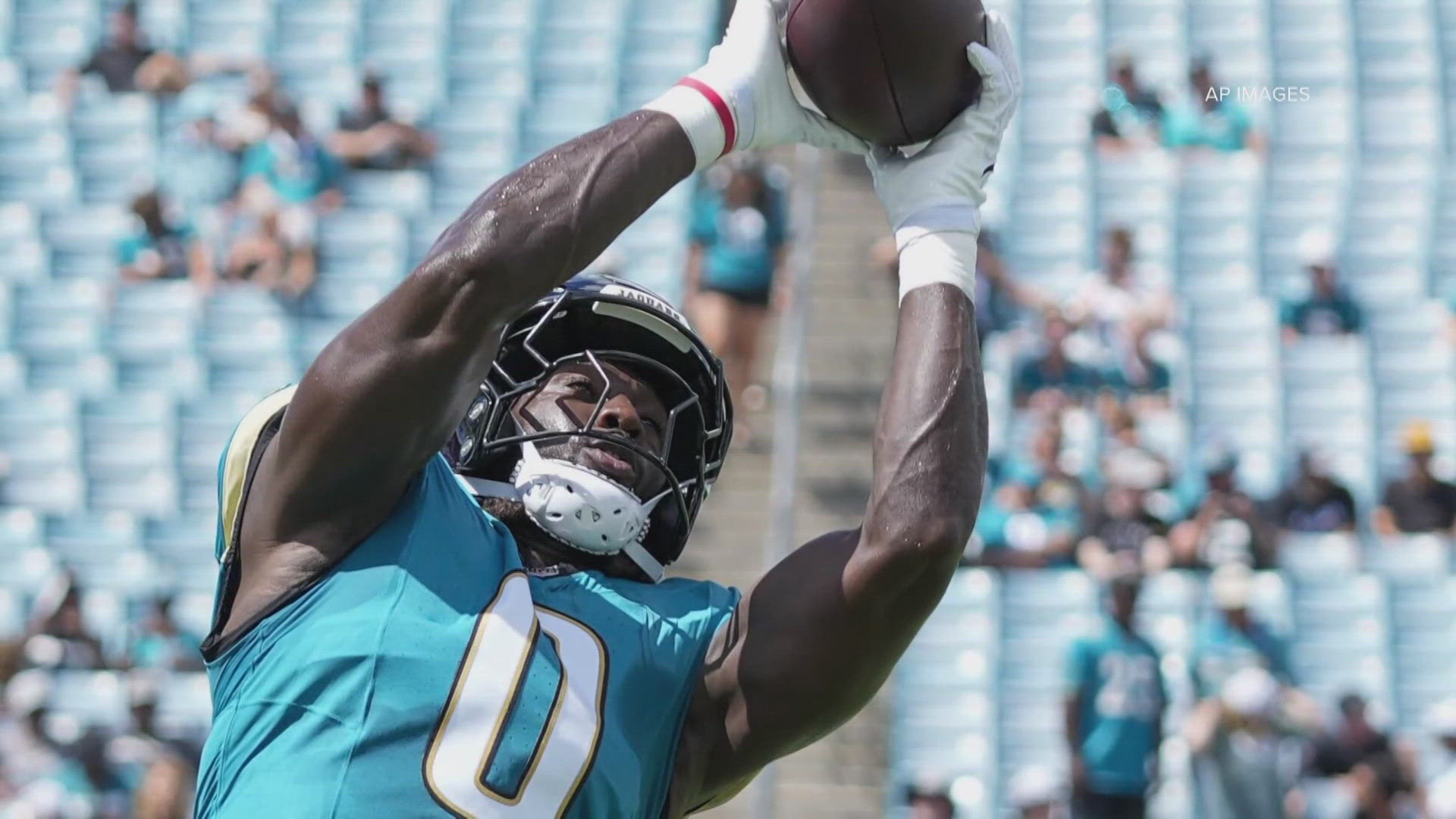Jaguars LB Devin Lloyd named to 2026 Pro Bowl Games, replaces T.J. Watt ...