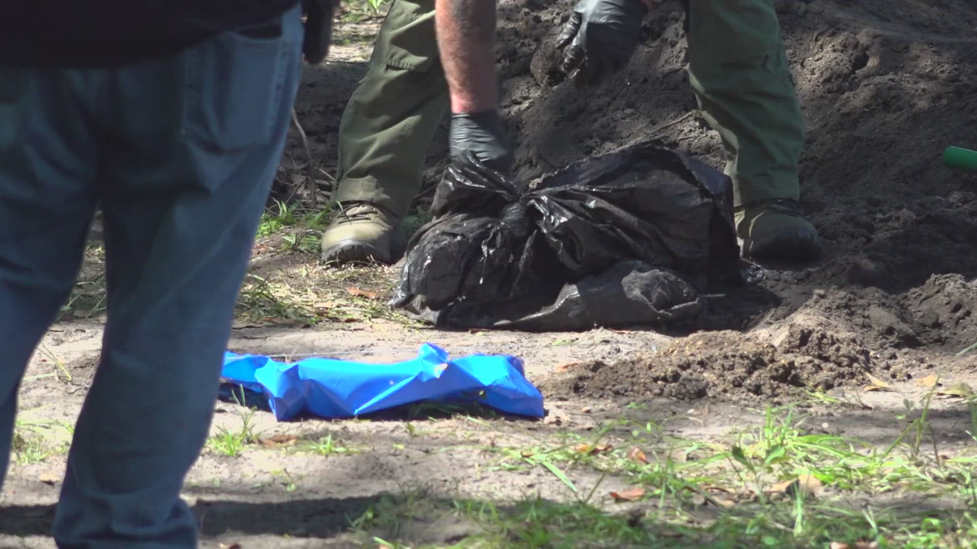 Kingsland pet cremation business accused of fraud, owner and customers ...