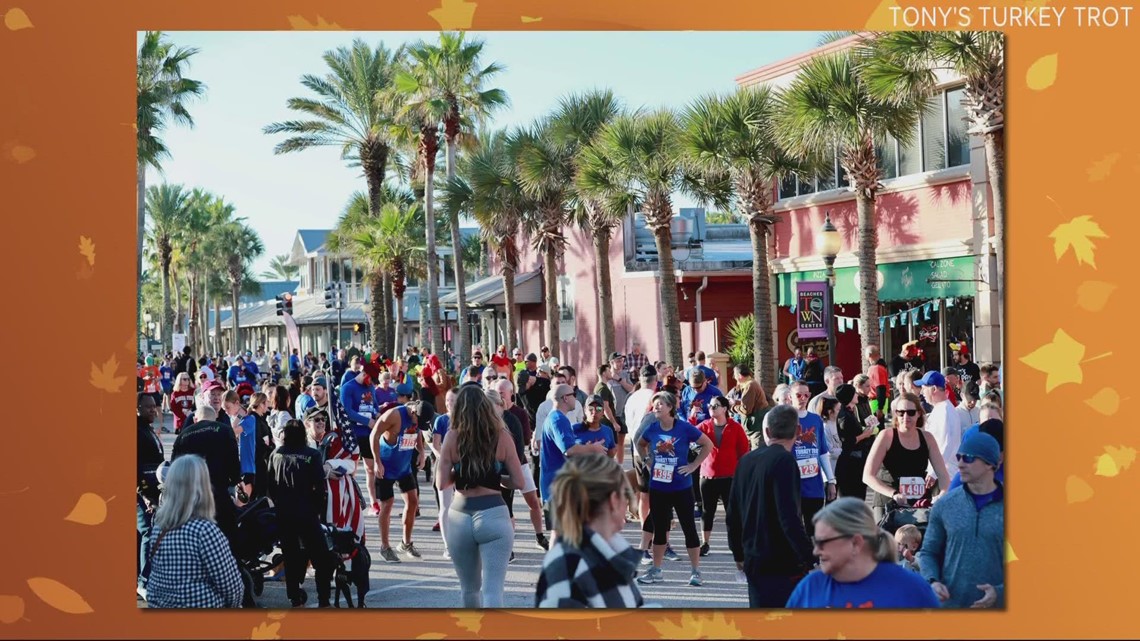 Thanksgiving events take over Beaches Town Center | firstcoastnews.com