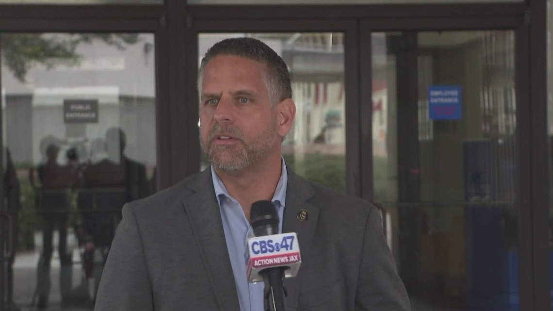 Man killed by girlfriend in Norwood shooting, police say ...