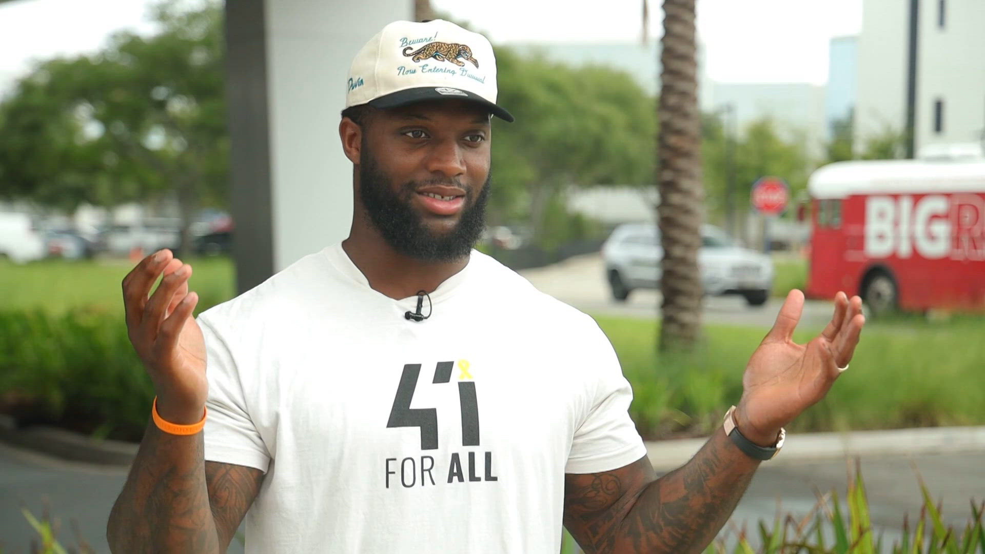 Jaguars star turns family's cancer journey into lifesaving blood drive ...
